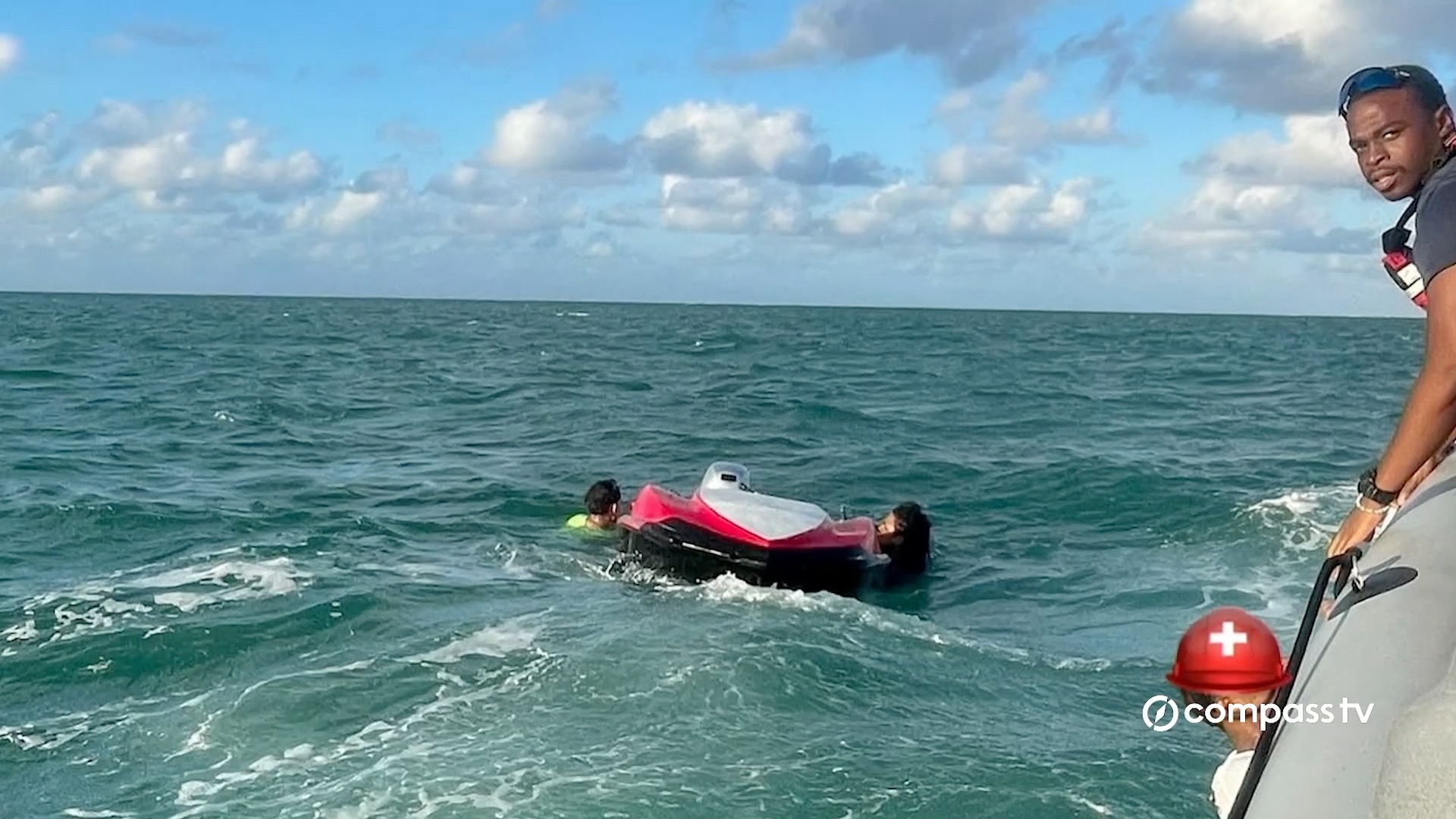 Coast Guard rescues boaters - Compass TV