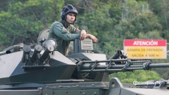 Joint UK/US operation captures oil tanker - Compass TV